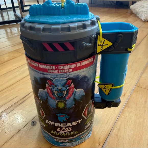 mr beast | Toys | Mrbeast Lab Mutators Mutation Chamber Blue Gray ...